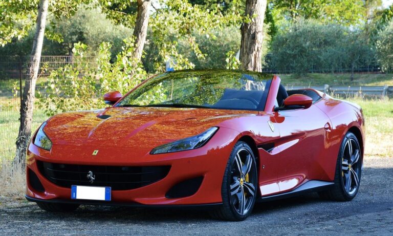 Ferrari Portofino - Europe Prestige Car Rent